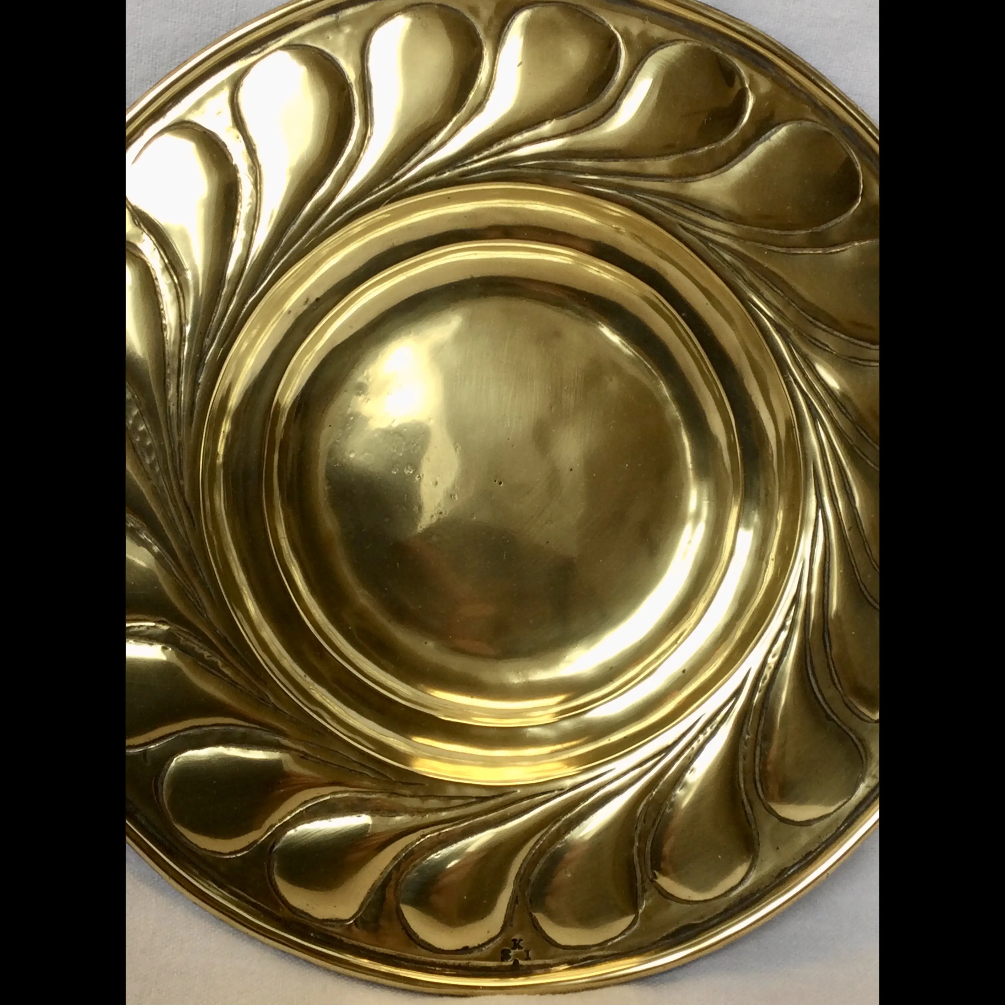 Keswick School Of Industrial Arts Brass Arts And Crafts Alms Tray