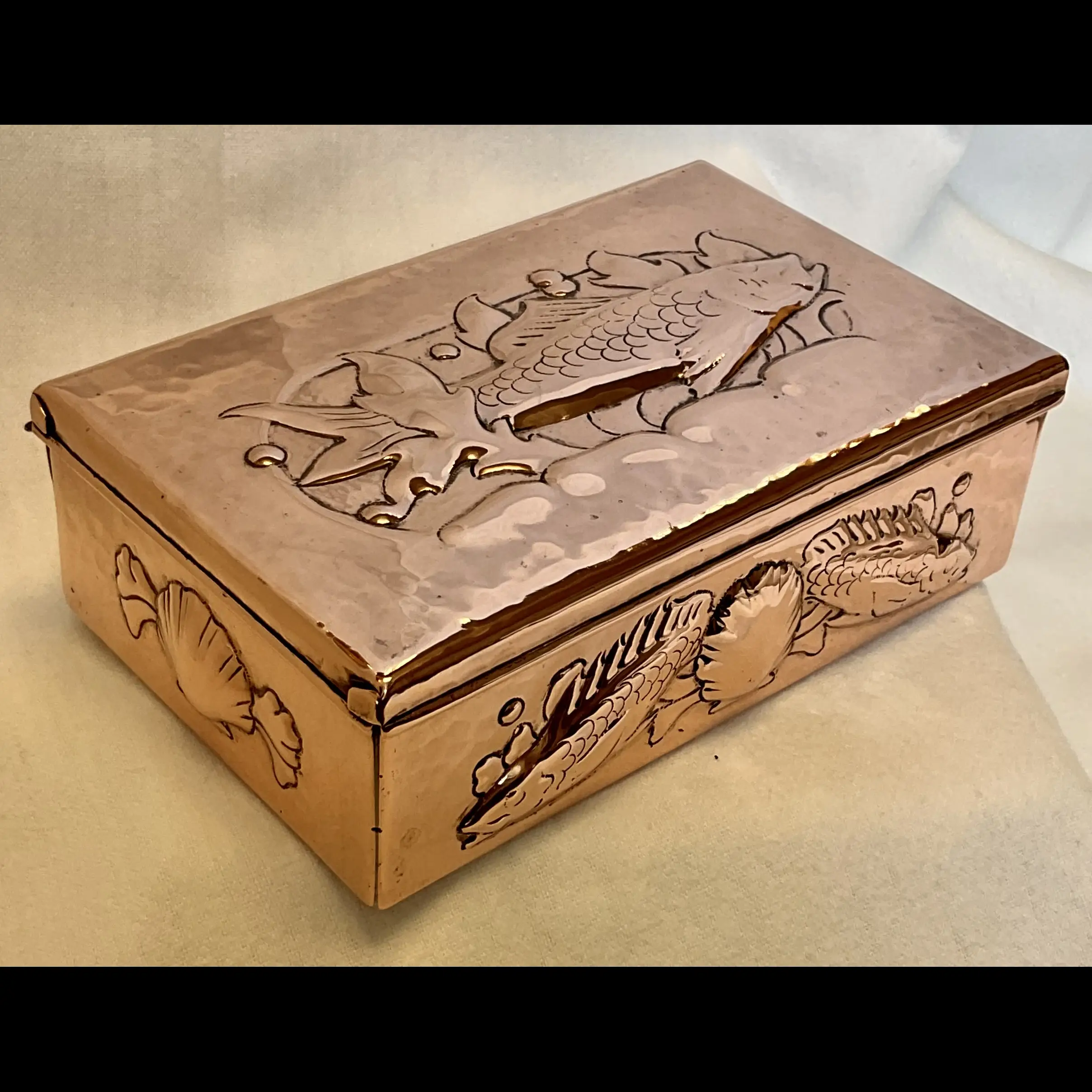 Newlyn Arts And Crafts Copper Table Box 1910