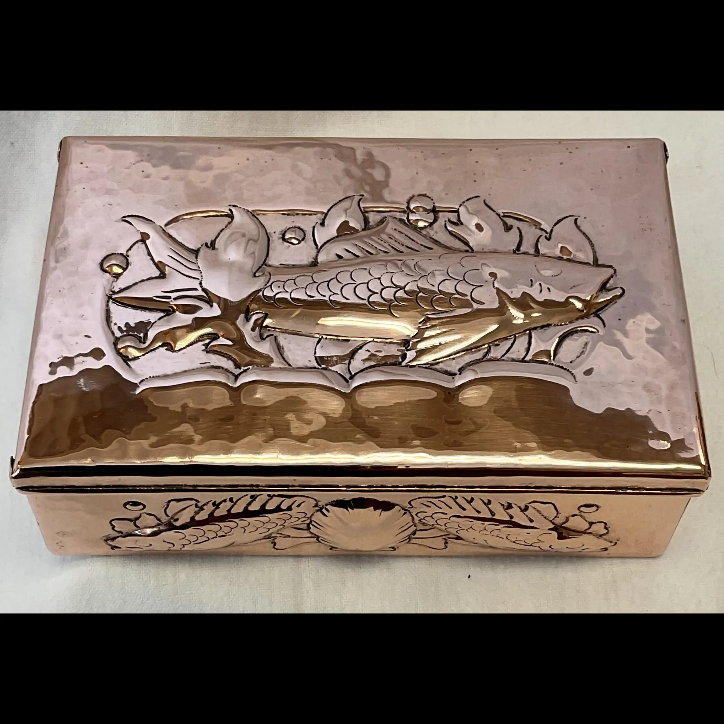 Newlyn Arts And Crafts Copper Table Box 1910