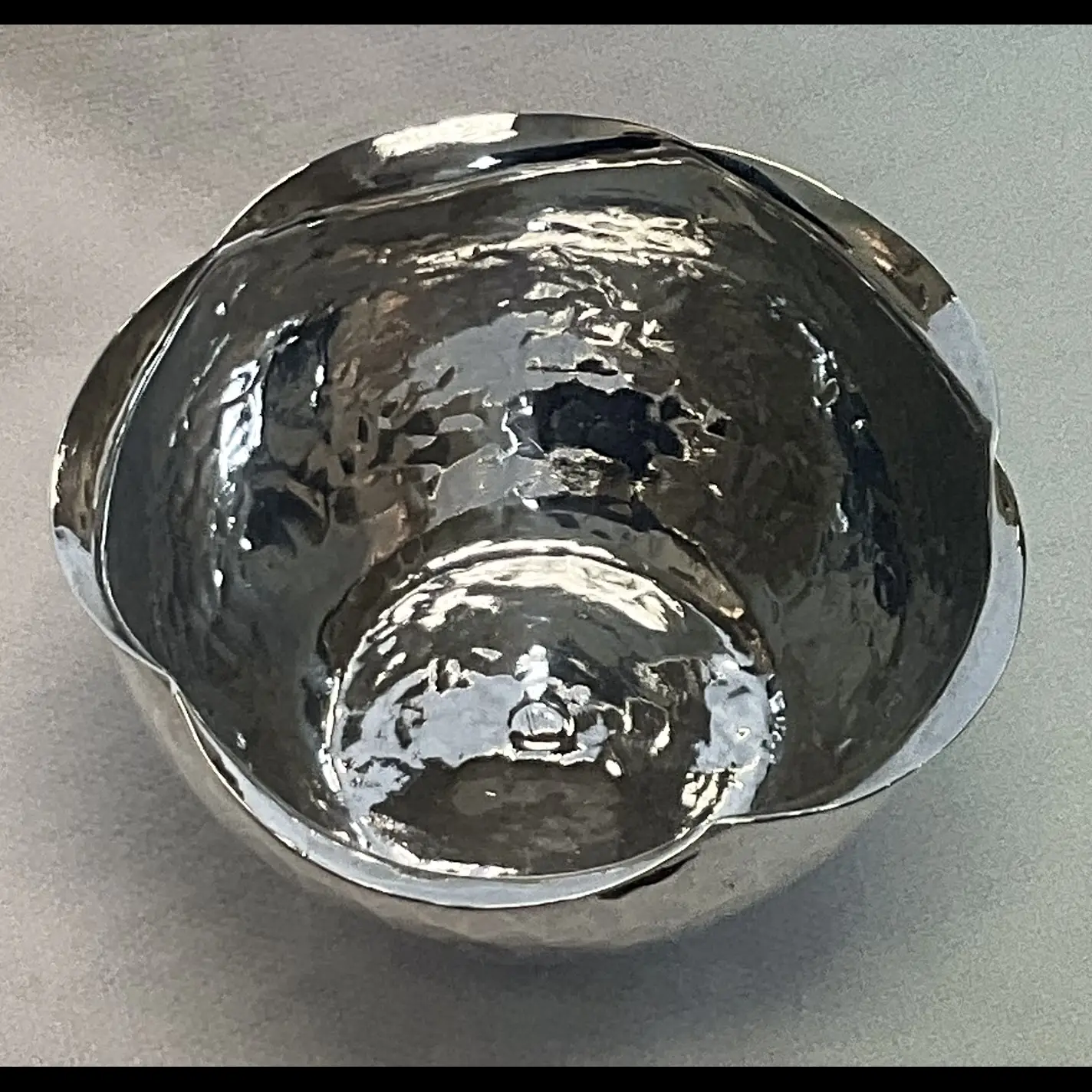 Keswick School Of Industrial Art Ksia Small Wavy Edged Planished Silver ...