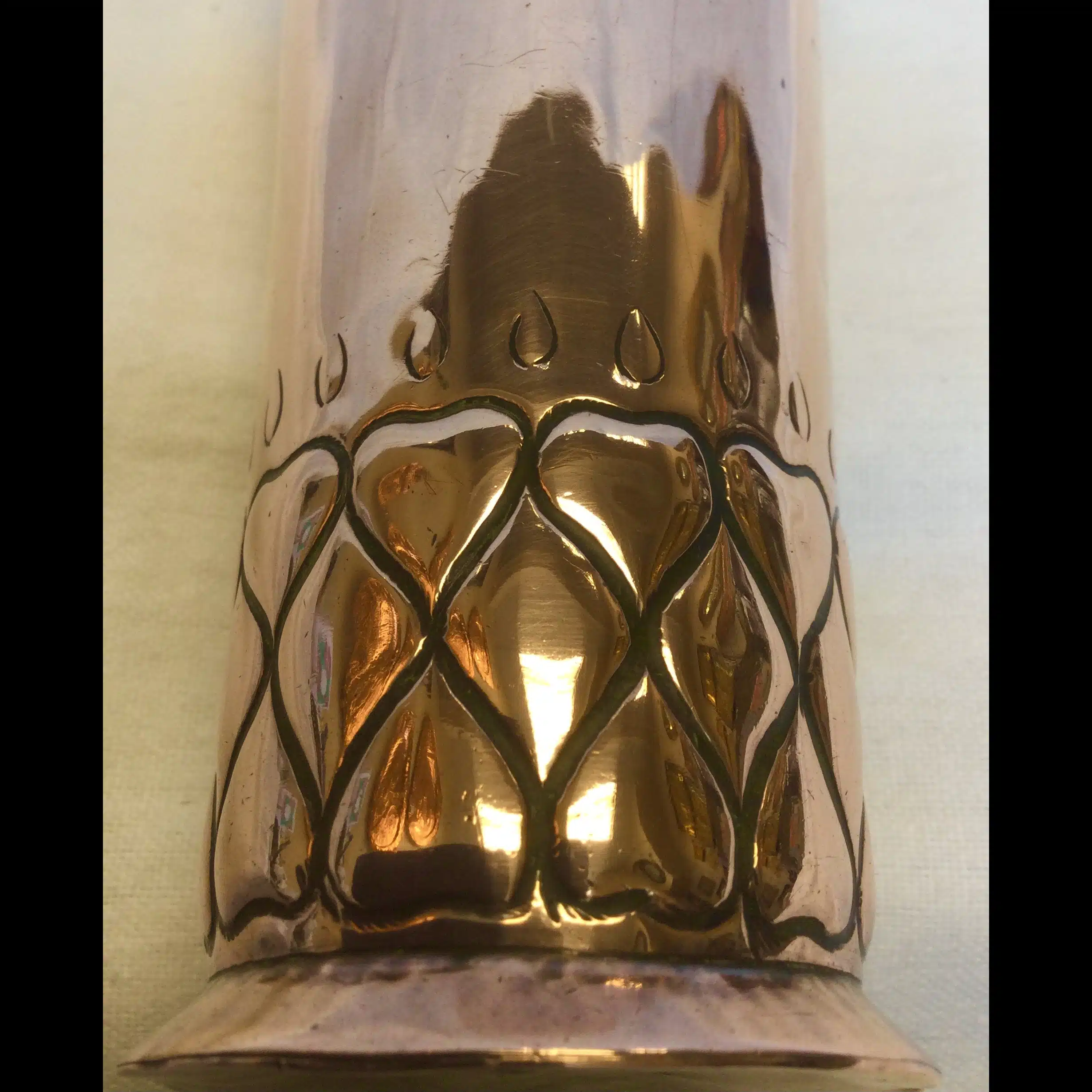 Keswick School Of Industrial Arts Ksia Voysey Style Hearts Vase